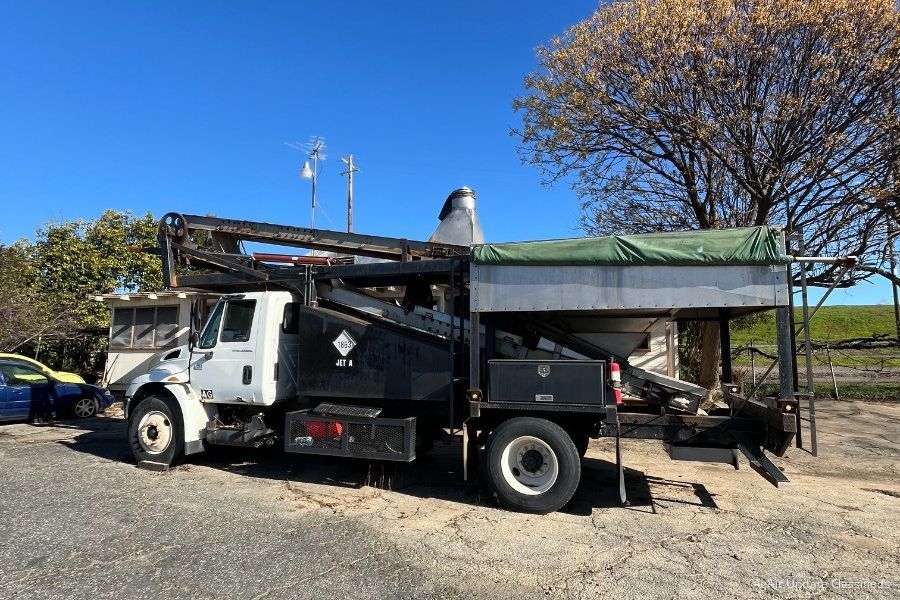 2003 International 4600 For Sale on AgAir Update Classifieds.